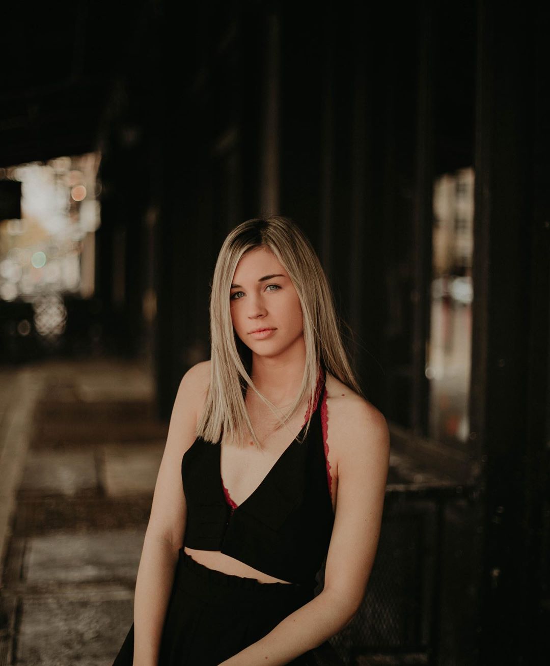 Top 5 Tips for Stunning Portrait Photography - Hue & Hatchet